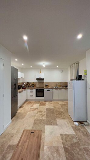 Maison à vendre - Bourg-de-Péage - 8 pièces - 4 chambres