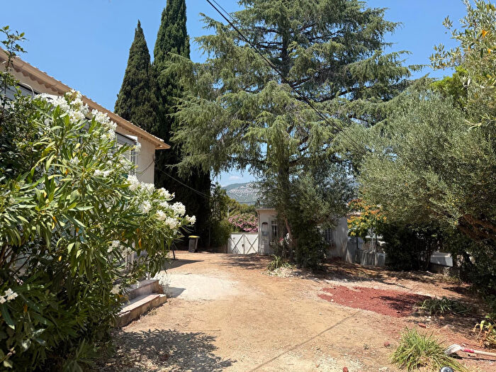 Maison 4 pièces à vendre à Toulon, Le Mourillon, La Mitre, Fort Lamalgue