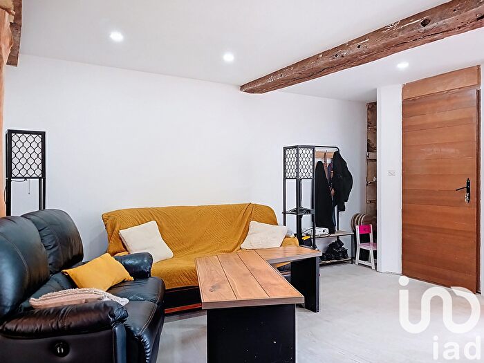 Maison à vendre - Valanjou - 6 pièces - 4 chambres