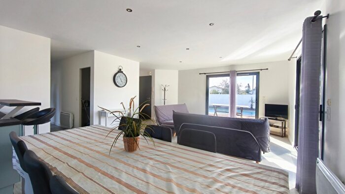 Maison à vendre - Gujan-Mestras, Mestras - 4 pièces - 3 chambres