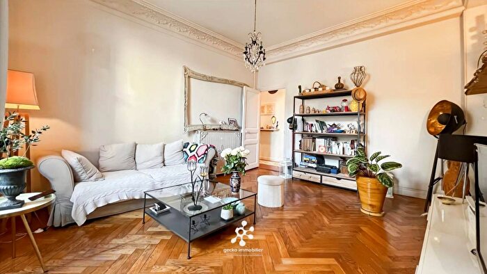 Appartement à vendre - Nice, Madeleine - 2 pièces - 1 chambre