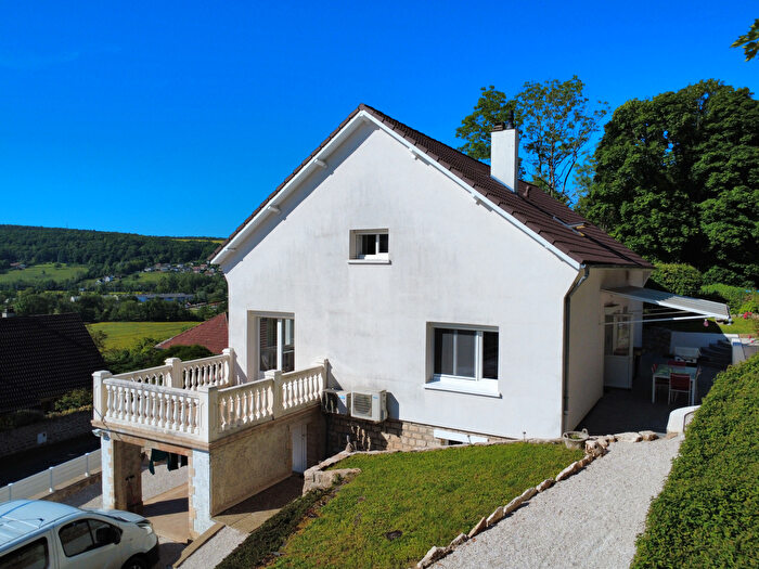 Maison 6 pièces à vendre à Montbard