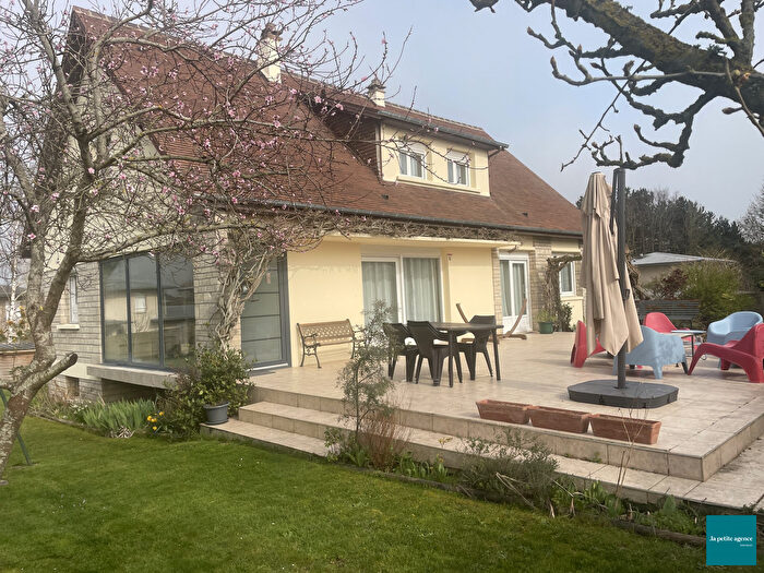 Maison à vendre - Hérouville-Saint-Clair - 6 pièces - 4 chambres