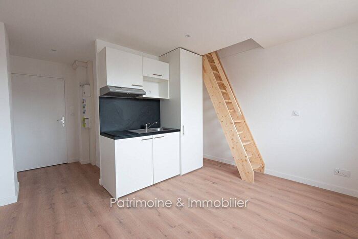 Croix Luizet, Villeurbanne : Appartement 2 pièces à louer