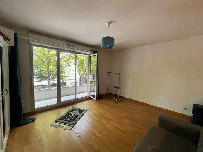 Appartement 2 pièces à louer à Amiraux-Simplon-Poissonniers, Paris ème arrondissement
