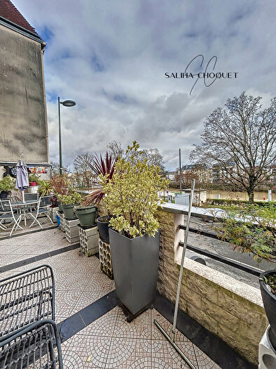 Appartement à vendre - Meaux, Marché, Grande île, Clos Godet - 5 pièces - 4 chambres