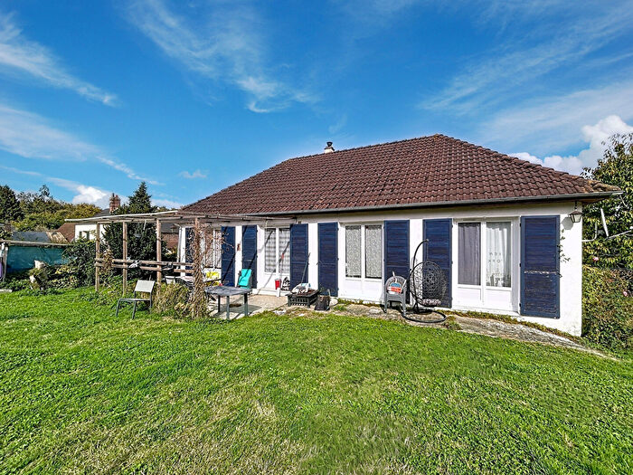 Maison à vendre - Mainneville - 5 pièces - 3 chambres