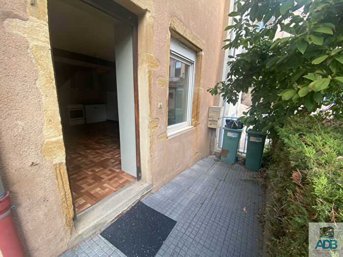 Appartement à louer - Le Coteau - 2 pièces - 1 chambre