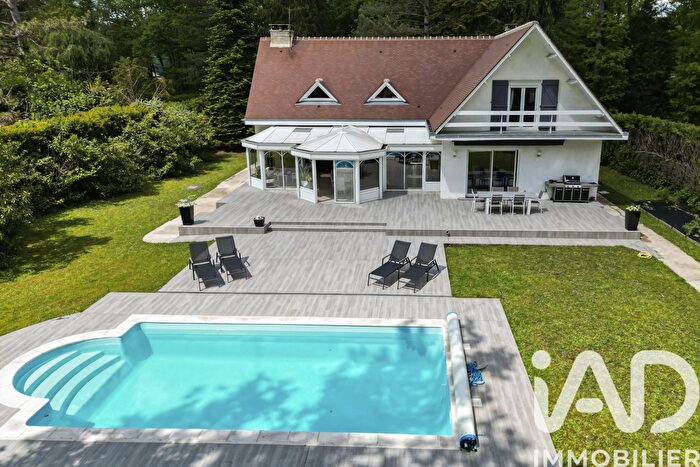 Maison 8 pièces à vendre - Lamorlaye