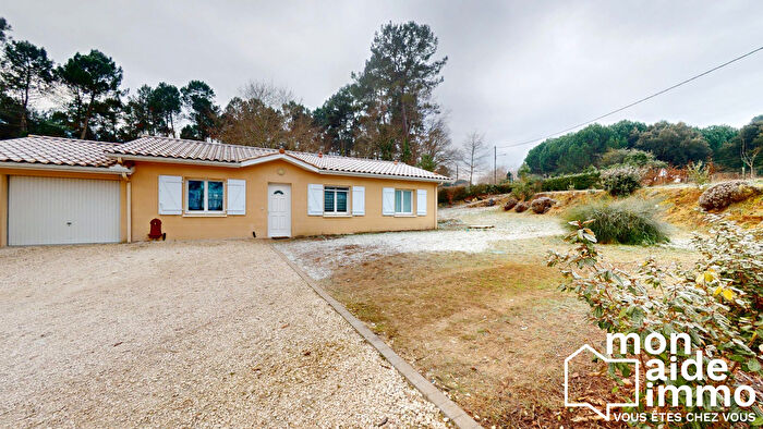 Maison à vendre - Casteljaloux - 4 pièces - 3 chambres