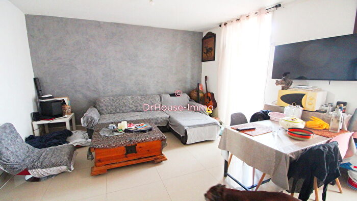 Appartement à vendre - Marseille e , Belle de Mai - 2 pièces - 1 chambre