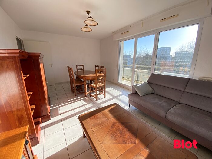 Appartement à louer - Quartiers Nord-Ouest, Beauregard, La Lande du Breil - 4 pièces - 2 chambres