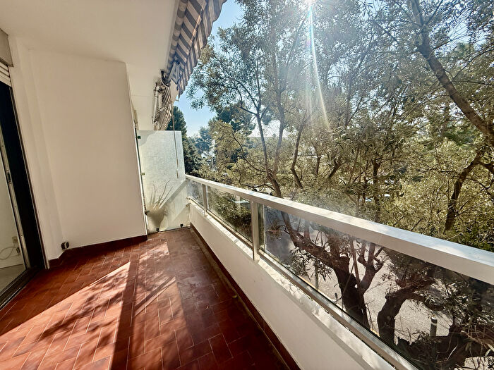 Appartement 3 pièces à vendre à Marseille 8ème, Saint-Giniez