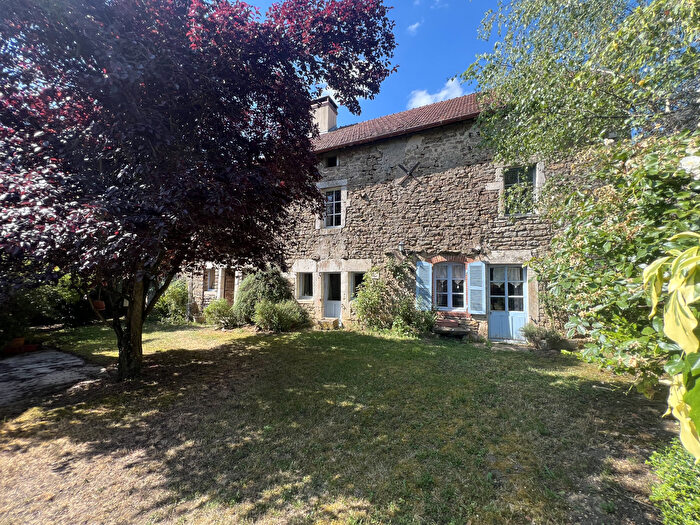 Écutigny : Maison 8 pièces à vendre