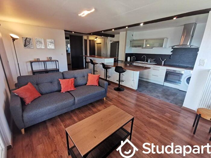 Appartement à louer - Casselardit, Toulouse - 1 pièce - 4 chambres