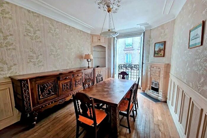 Appartement à vendre - Noisy-le-Sec, Léo-Lagrange - 3 pièces - 2 chambres