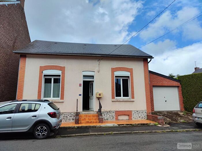 Ferrière-la-Grande : Maison 5 pièces à vendre