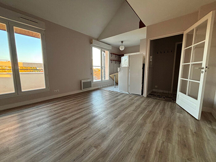 Appartement à vendre - Tours, Giraudeau - 2 pièces - 1 chambre