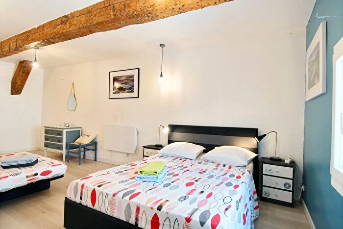 Appartement à vendre - Marseille er , Belsunce - 4 pièces - 3 chambres