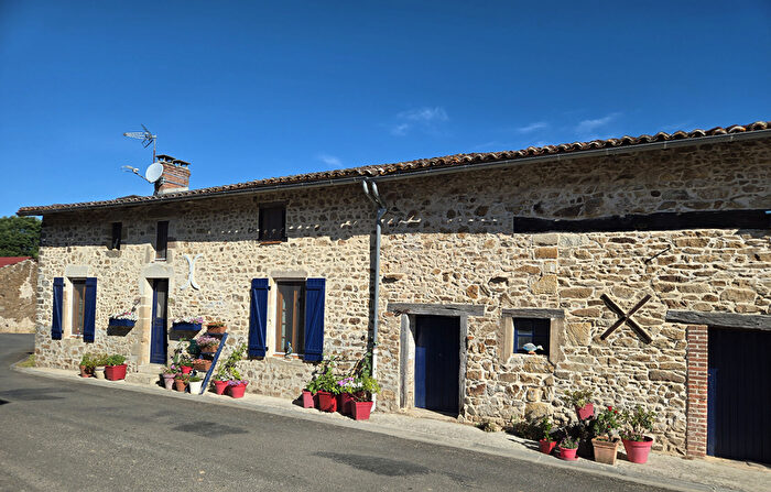 Blanzac : Maison 4 pièces à vendre