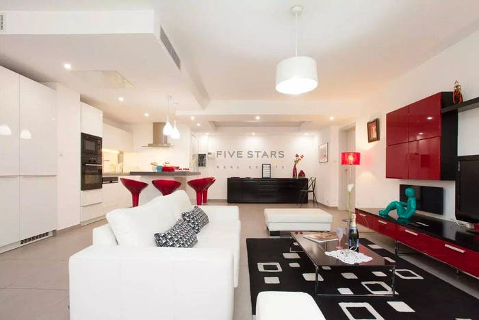 Médecin, Nice : Appartement 5 pièces à louer