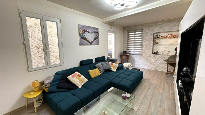 Maison à vendre - Vallauris, Centre-ville - 4 pièces - 2 chambres