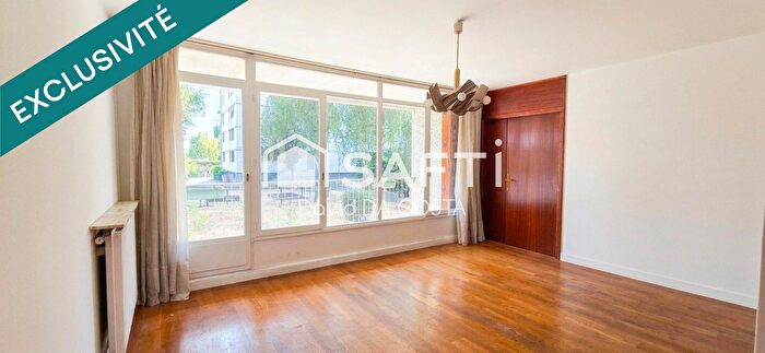 Vitry-sur-Seine, Centre-ville : Appartement 4 pièces à vendre