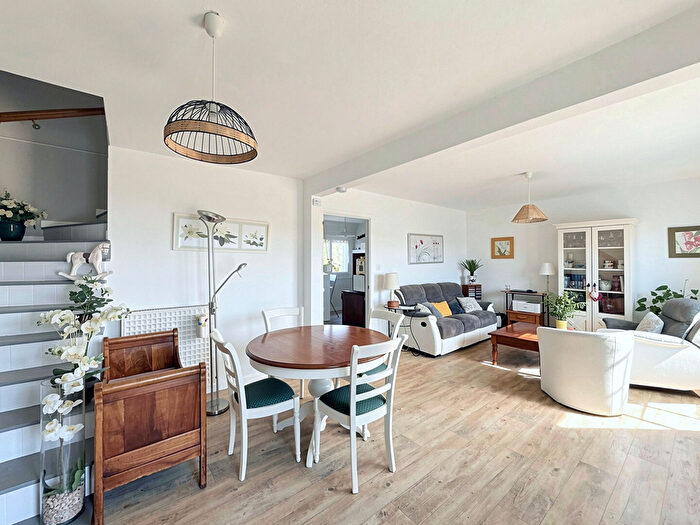 Lanester, Chantiers, Penher, Pasteur, Kergreis, Le Fons : Maison 5 pièces à vendre