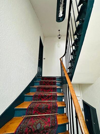 Appartement à louer - Charles de Gaulle, Saint-Mandé - 2 pièces - 1 chambre