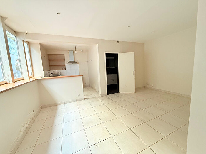 Appartement à vendre - Cachan, Centre-ville - 2 pièces - 1 chambre