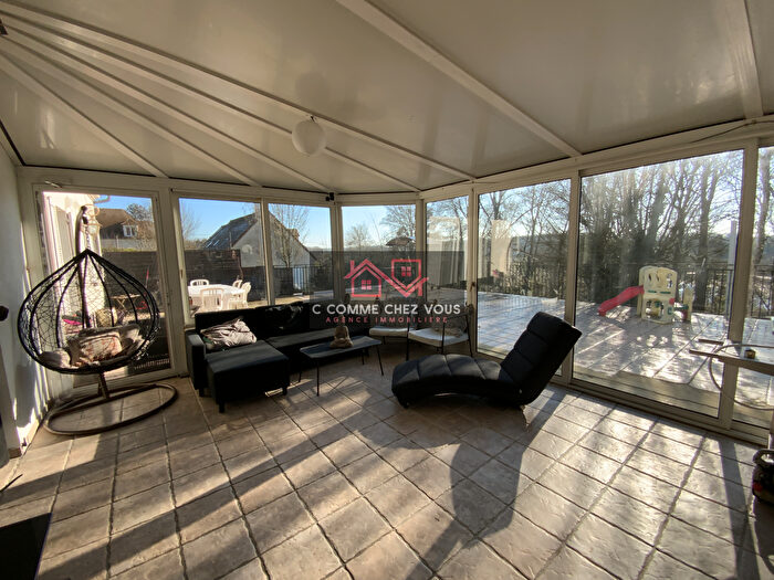 Maison à vendre - Grisy-Suisnes - 9 pièces - 6 chambres