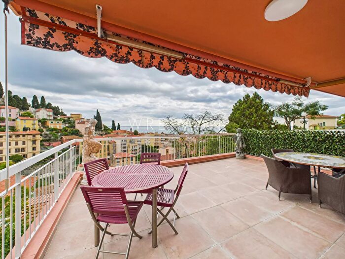 Appartement à vendre - Menton, Hôtel de Ville, Vieille Ville, Musée, Madone, Carnolès - 3 pièces - 2 chambres