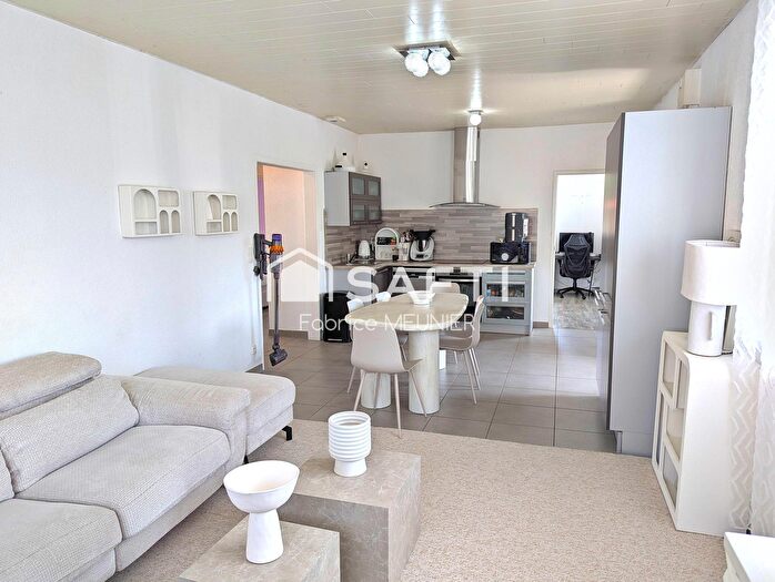 Appartement à vendre - Morteau - 4 pièces - 3 chambres