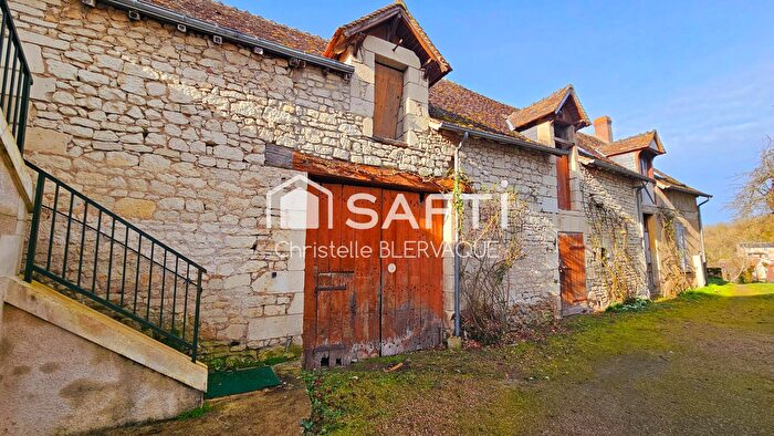 Appartement à vendre - La Roche-Posay - 9 pièces - 5 chambres