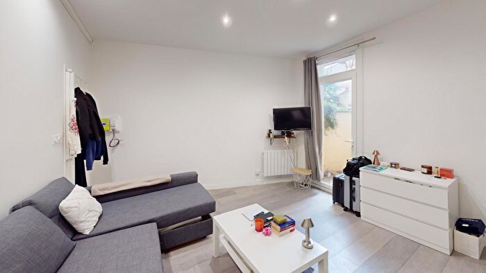 Appartement à vendre - Toulouse, Busca, Jardin des plantes, Port Saint-Sauveur - 1 pièce