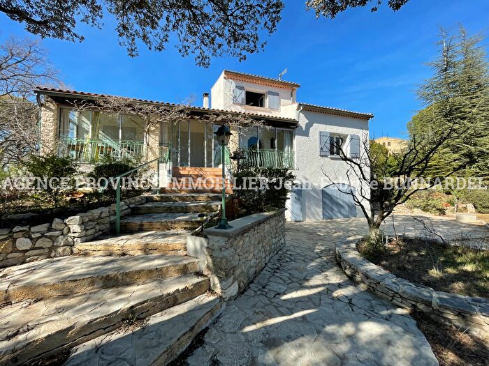 Maison à vendre - Saint-Pantaléon-les-Vignes - 8 pièces - 4 chambres