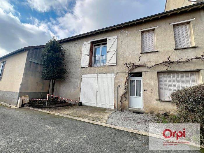 Évaux-les-Bains : Appartement 3 pièces à louer
