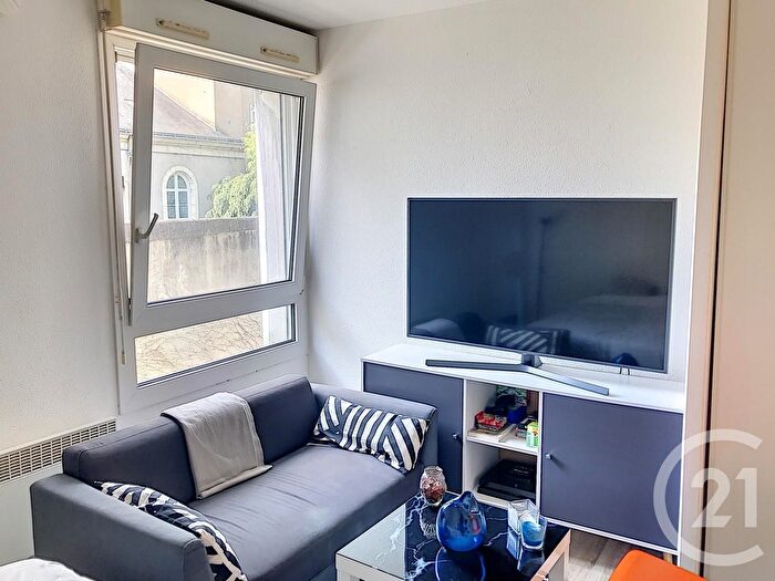 Appartement à louer - Nantes, Hauts-Pavés, Saint-Pasquier, Saint-Félix, Université - 1 pièce