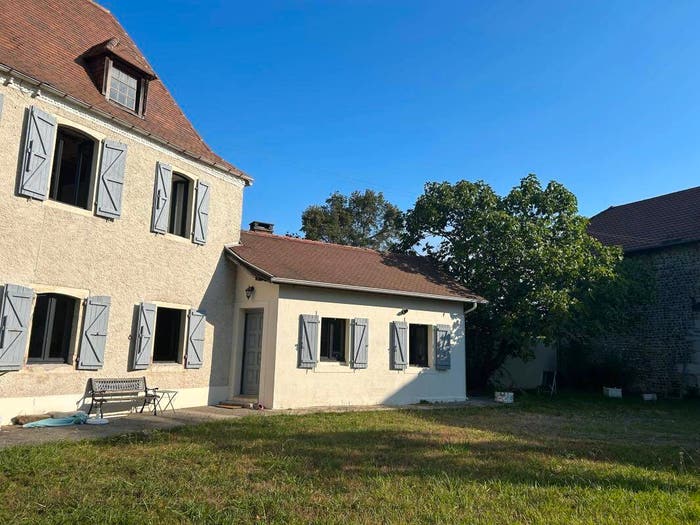 Maison 4 pièces à Lacq, à louer