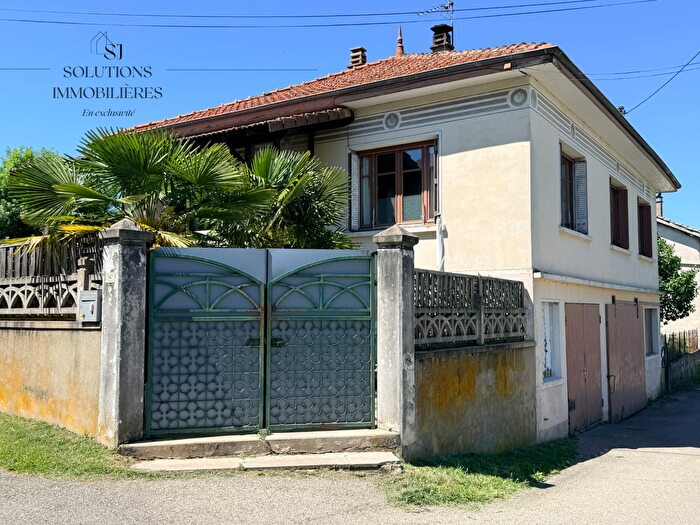 Assieu : Maison 4 pièces à vendre