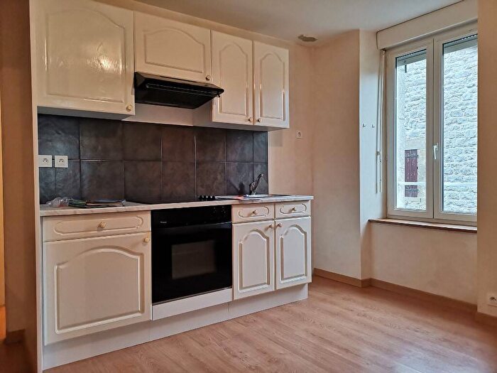 Appartement à louer - Sévérac dAveyron - 2 pièces - 1 chambre