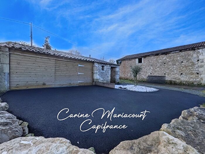 La Crèche : Maison 6 pièces à vendre