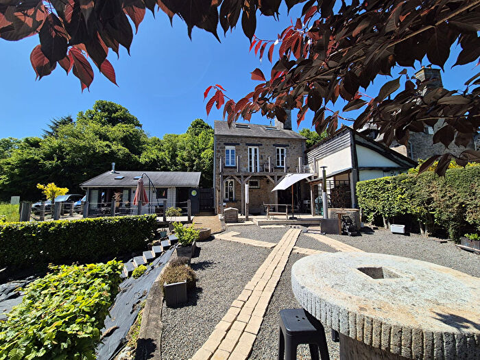 Maison à vendre - Tinchebray - 4 pièces - 3 chambres