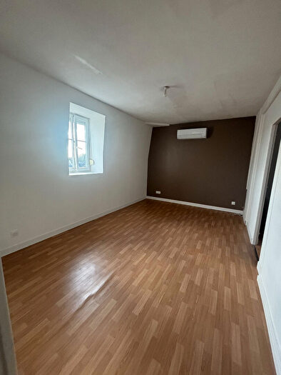 Appartement à louer - Saint-Pierre-du-Vauvray - 2 pièces - 1 chambre