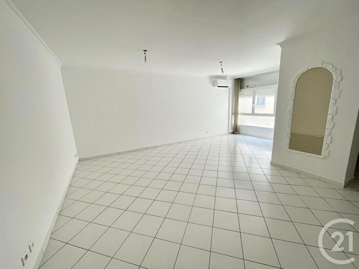 Appartement à louer - Martigues, Ferrières, Hôtel de Ville, LIle - 3 pièces - 2 chambres