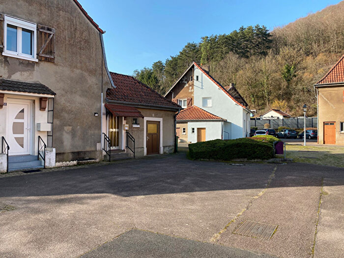 Appartement à vendre - Fontoy - 4 pièces - 2 chambres