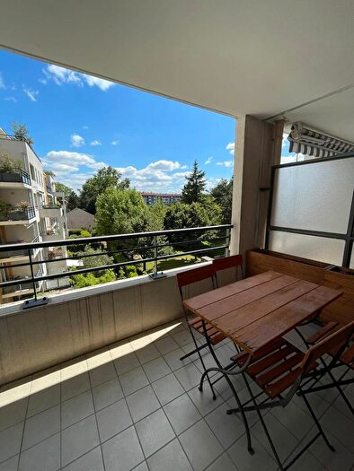 Appartement à louer - Croix Luizet, Villeurbanne - 3 pièces - 2 chambres