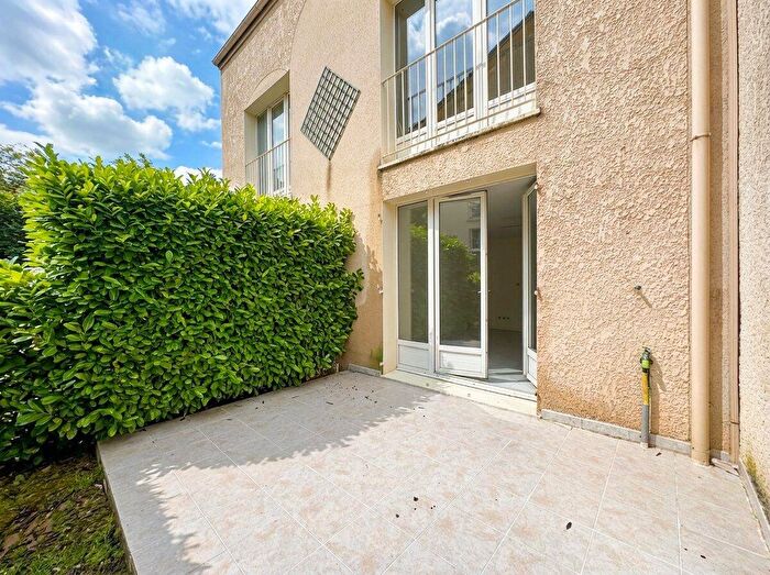 Maison à louer - Chevalier-Les Petits Prés, Plaisir - 5 pièces - 3 chambres