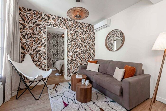 Appartement à louer - Arts et Métiers, Paris ème arrondissement - 3 pièces - 1 chambre