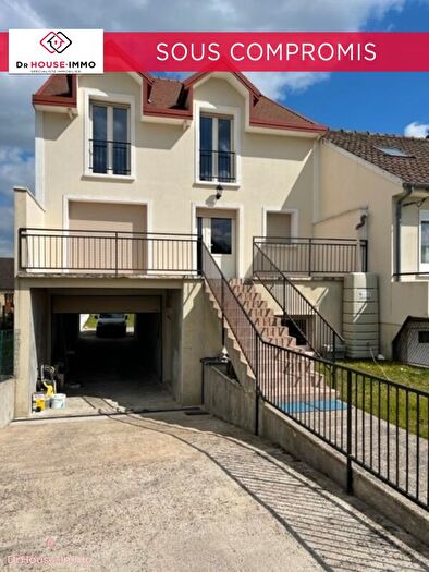 Maison à vendre - Nemours, Centre-ville - 8 pièces - 7 chambres